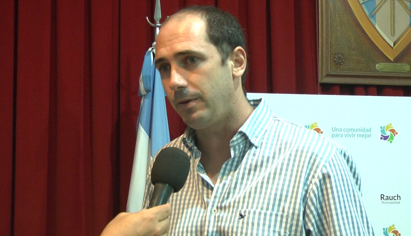 Alberro elogió el discurso del intendente y aprovechó para recordar los ...