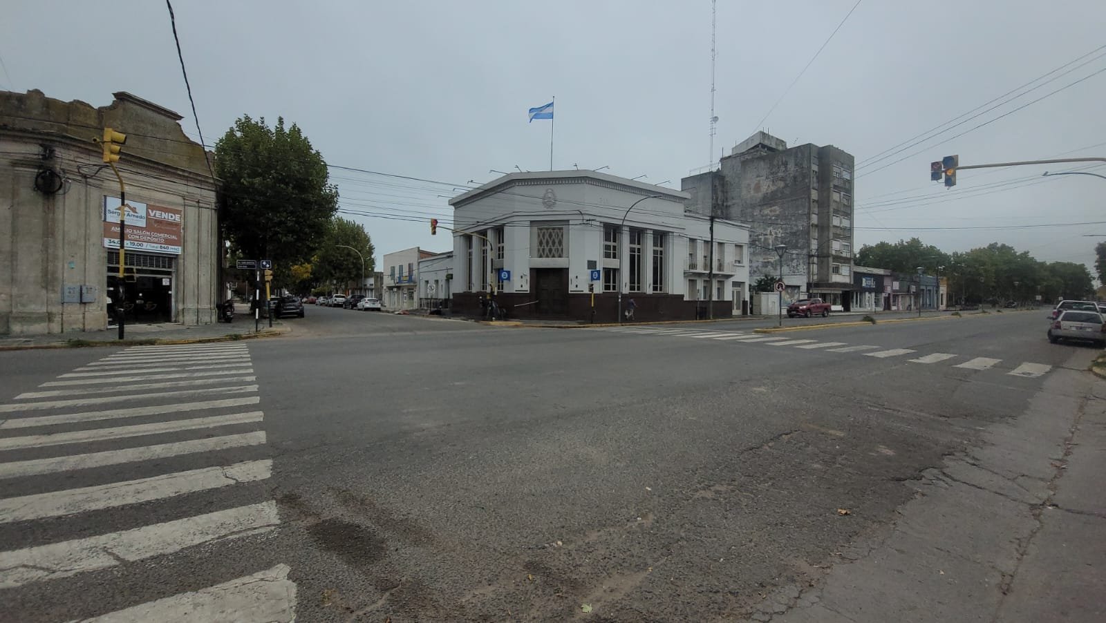 Paro general de la CGT: sin atención en Banco Provincia y actividad ...