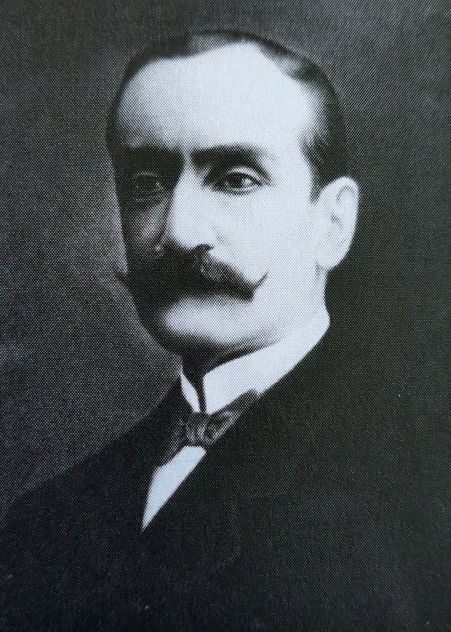 La historia del coronel Ramón L. Falcón y su vínculo con Rauch - La ...